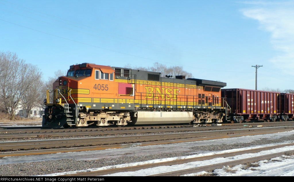 BNSF 4055